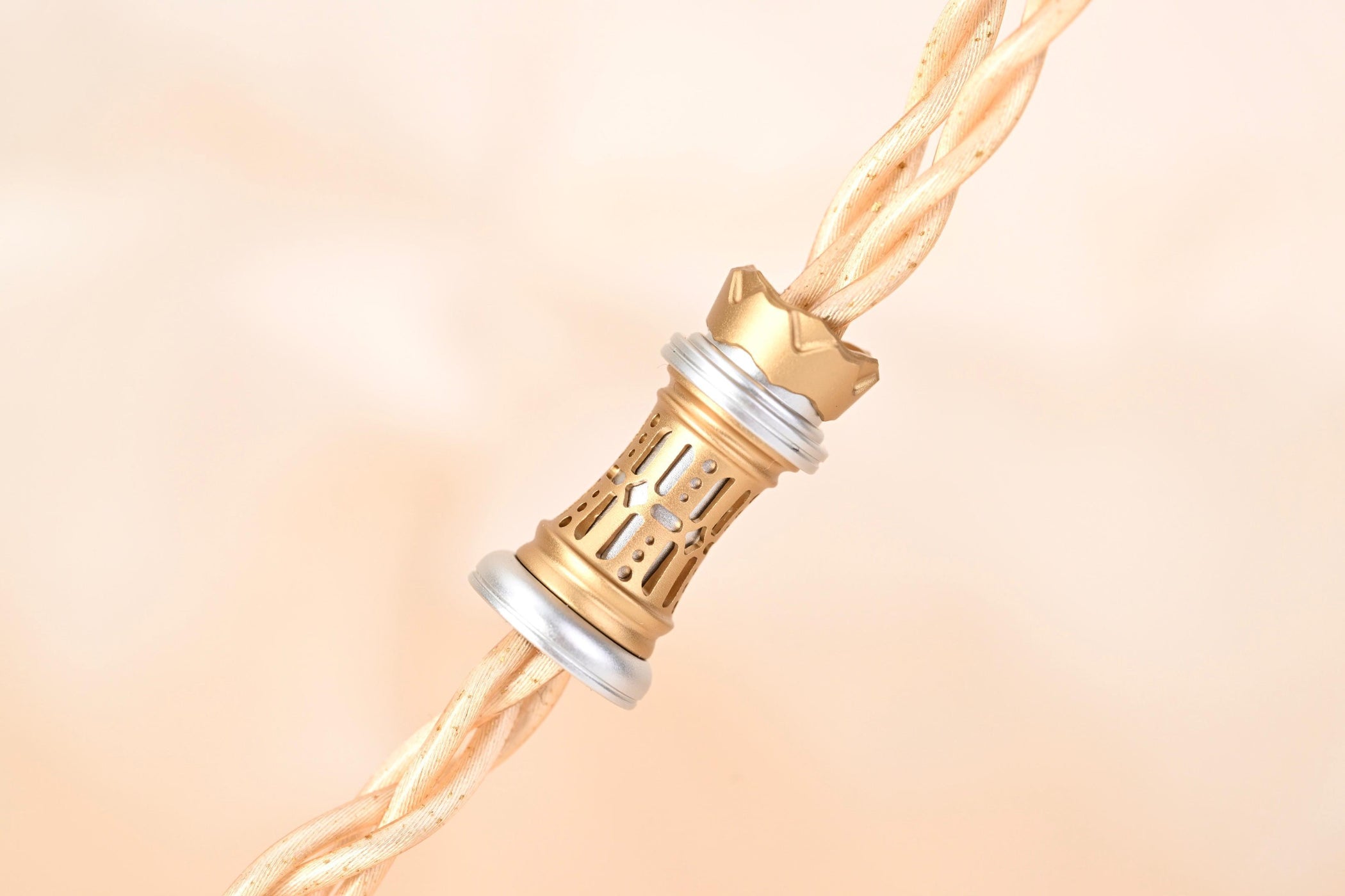 Nostalgia Audio Guinevere - 4 Braid GSPP Alloy cable (2Pin, 4.4mm ...