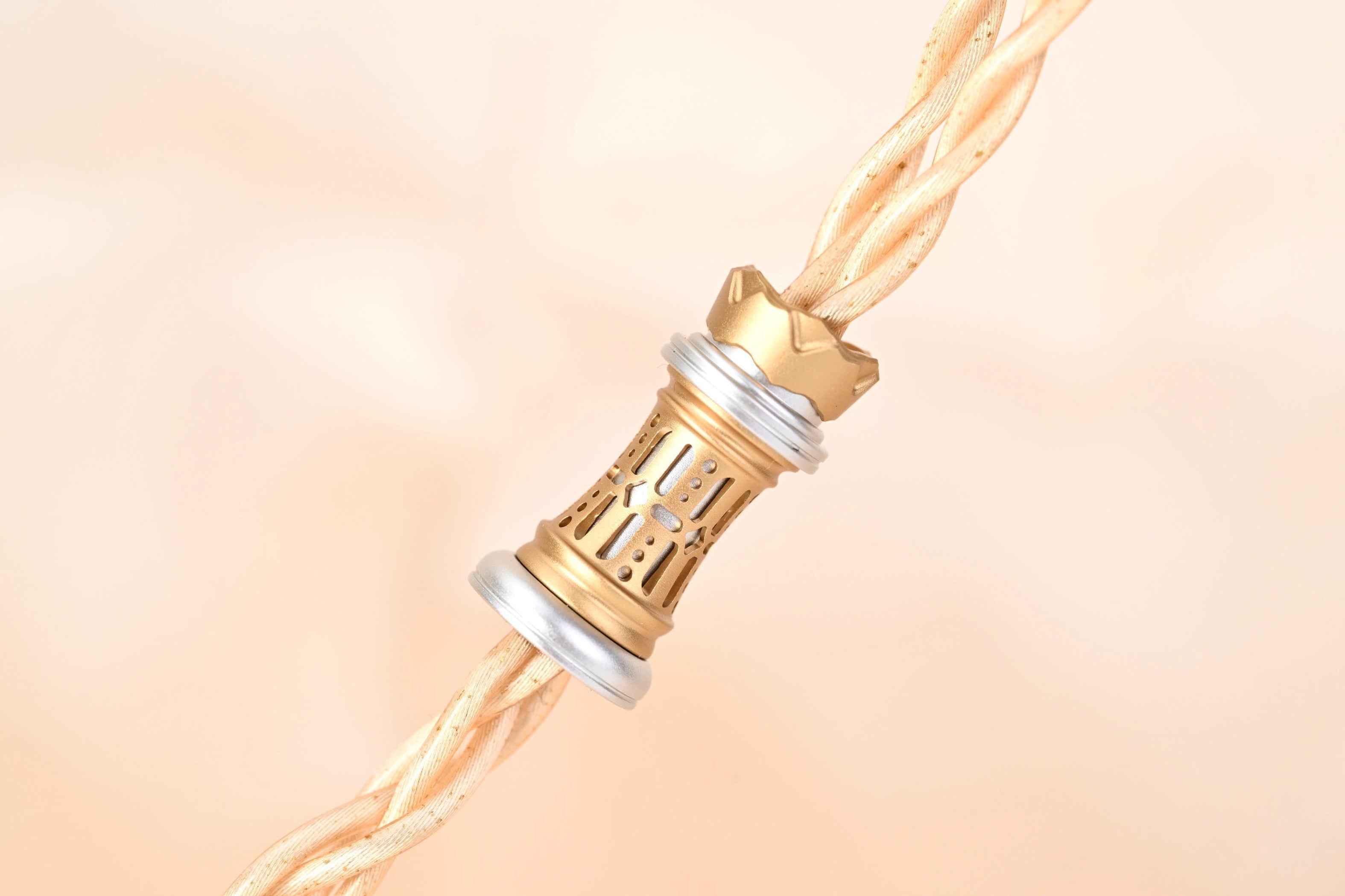Nostalgia Audio Guinevere - 4 Braid GSPP Alloy cable (2Pin, 4.4mm ...