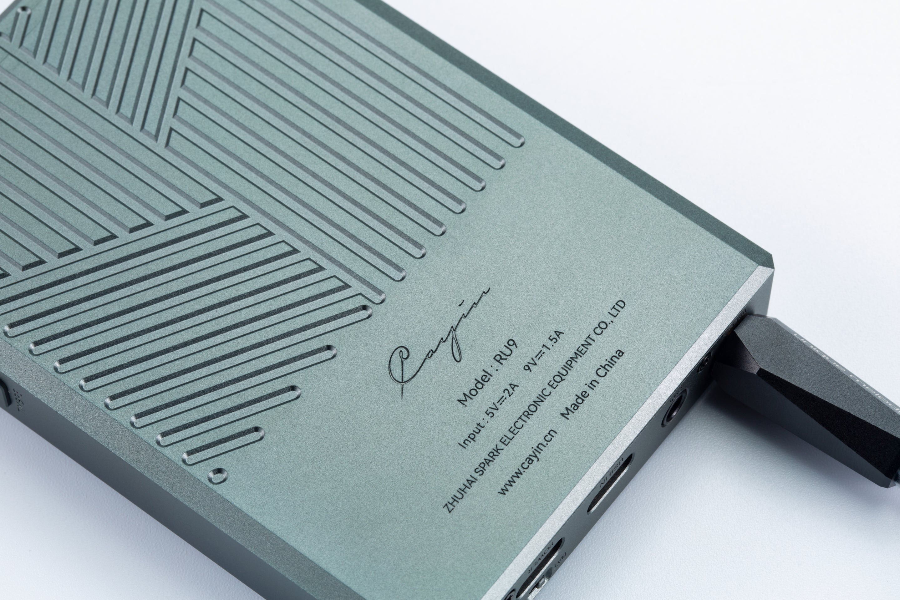 Cayin RU9 Tube/Solid-state DAC Amplifier — MusicTeck